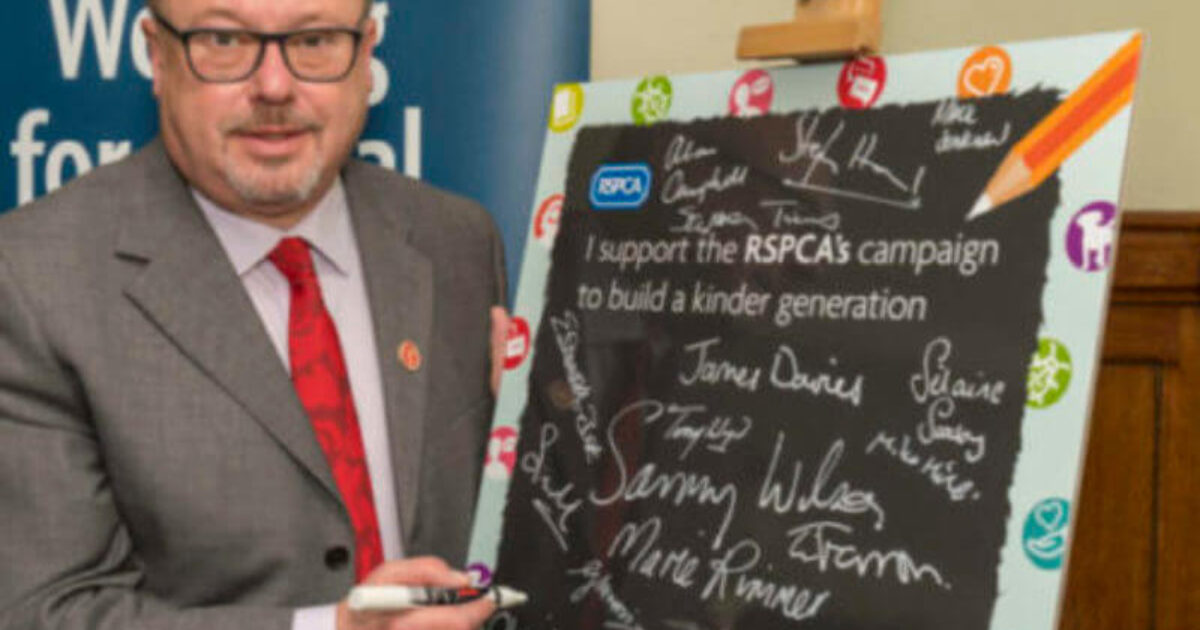 Grahame backs RSPCA campaign to improve animal welfare among youngsters ...