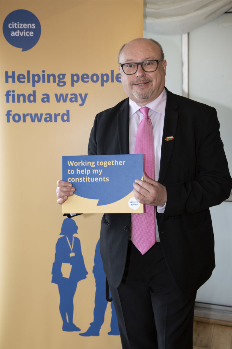 Grahame Morris MP helping people find a way forward at Citizens Advice ...