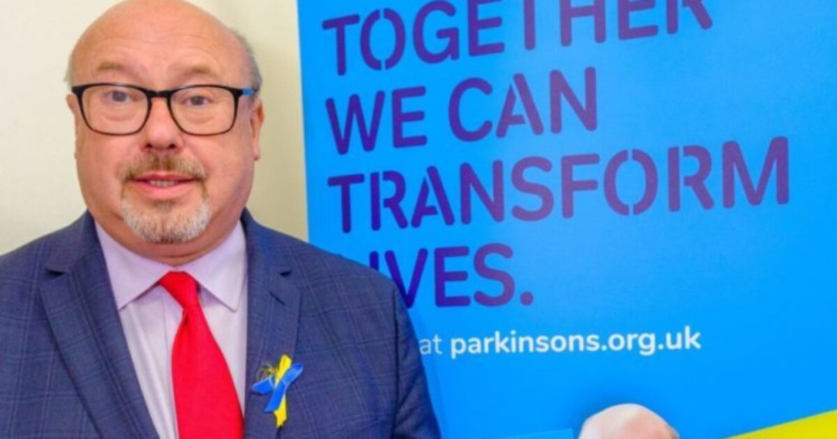 Easington MP shows his support on World Parkinson’s Day - Grahame Morris MP