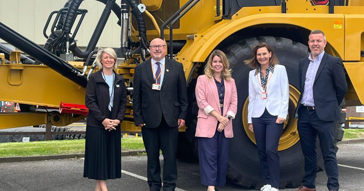 MP Visits Caterpillar with North East Mayor - Grahame Morris MP